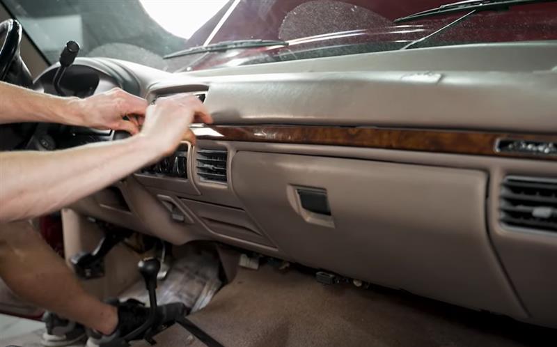 1992-1996 Ford OBS Bronco & Truck: HVAC Control Fix/Repair Bracket