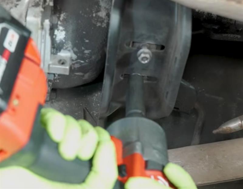 How To Install 1979-1995 Mustang Motor Mounts - LMR