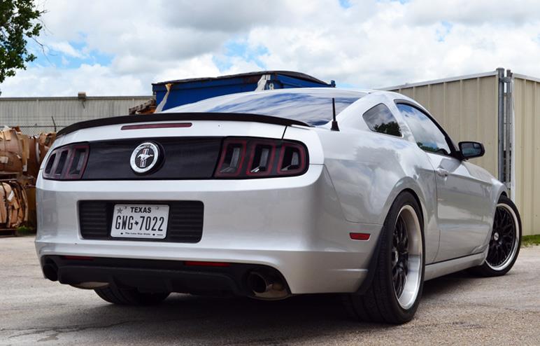 How To Install Mustang GT500/Boss 302 Rear Diffuser (13-14)